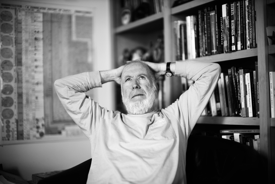 Biography – Kevin Kelly