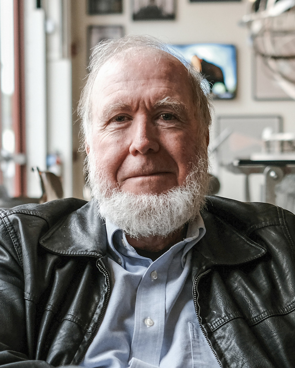 Biography – Kevin Kelly